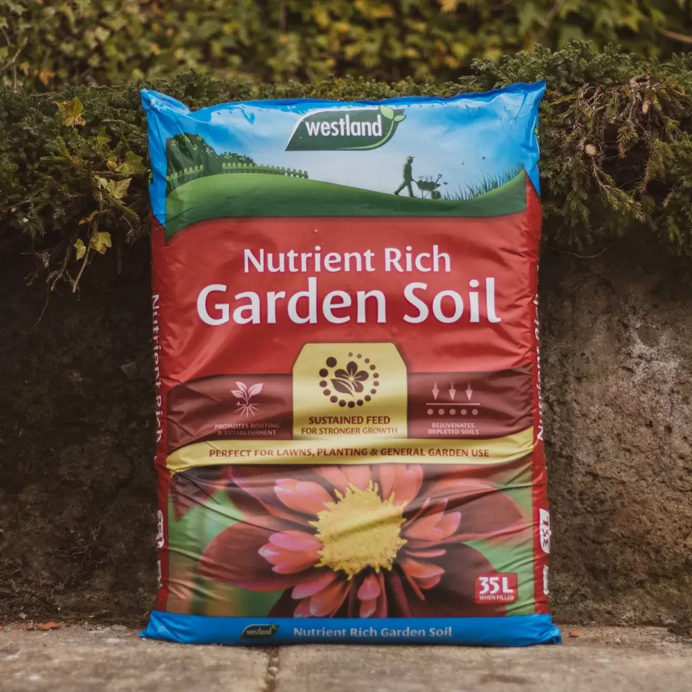 Nutrient Rich Garden Soil - Creative Gardens