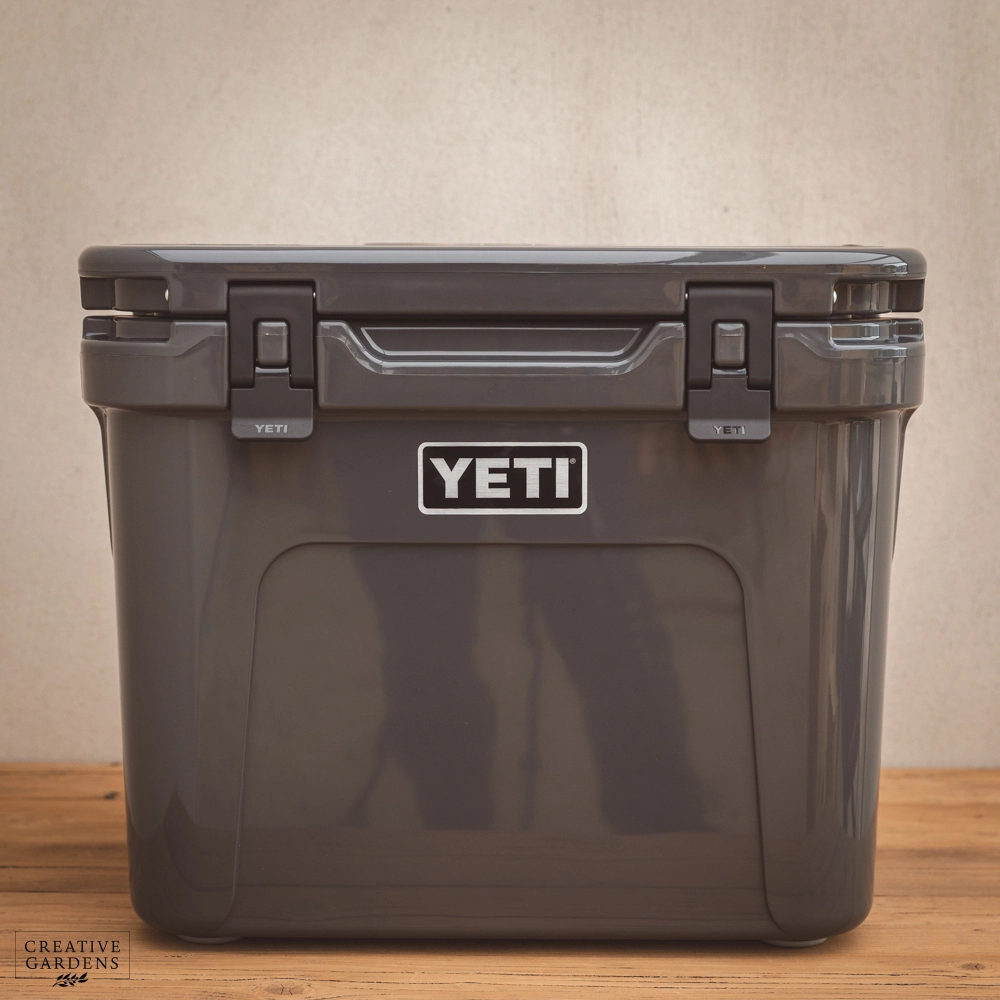 YETI Roadie 32 - Charcoal - Creative Gardens